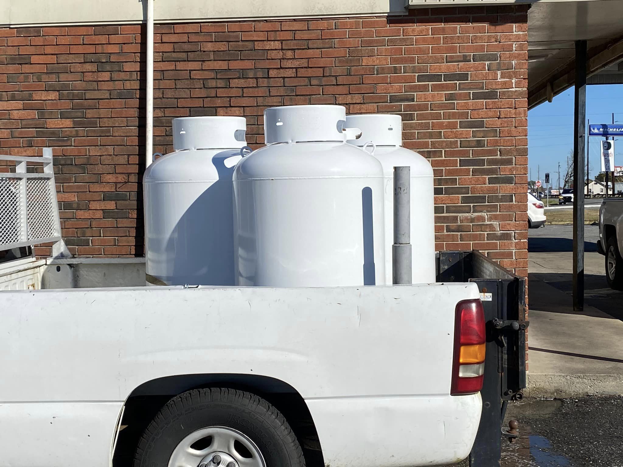 Buy 250 Gallon Vertical Above Ground Propane Tanks Online - 250 Gallon ...