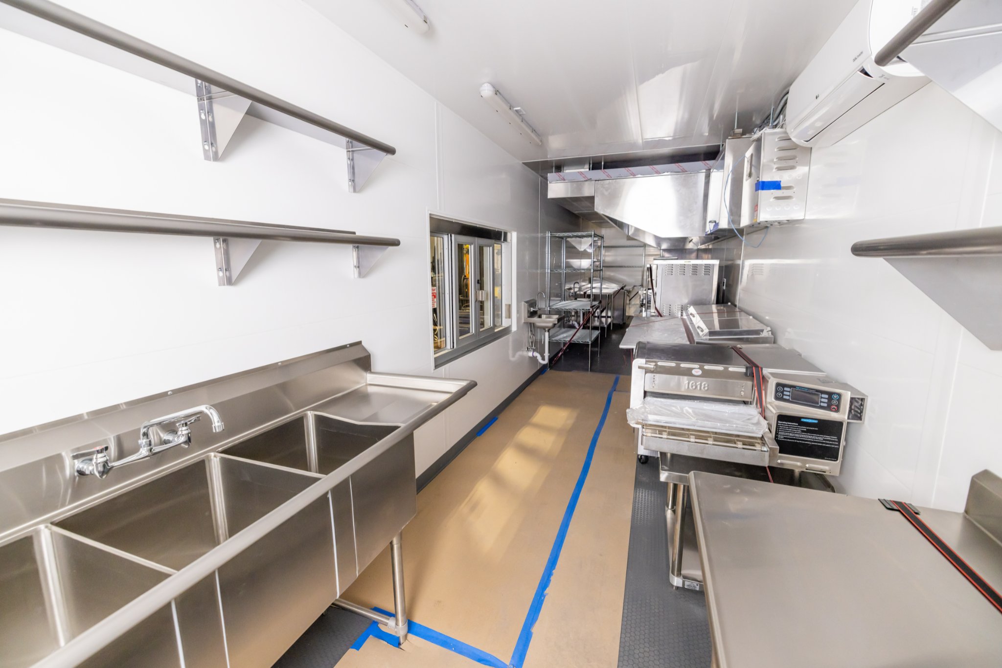 Buy 40ft Container Kitchens Online - 40ft Kitchen Containers For Sale
